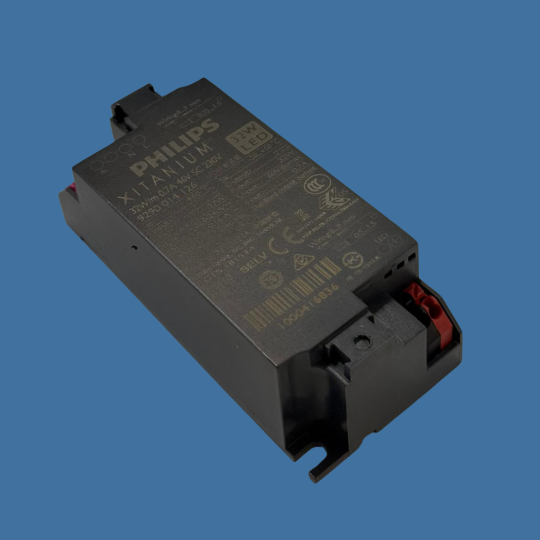 PHILIPS Xitanium 32W 0,7A 46V LED DRIVER LedAydinlatma.com | Doğru ...